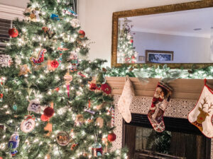 How to Hang Christmas Tree Lights for Maximum TWINKLE! - Lost & Found Decor