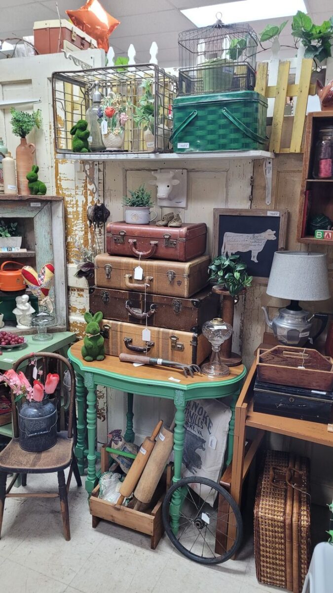 Fresh and Creative Spring Antique Booth Display Ideas - Lost & Found Decor