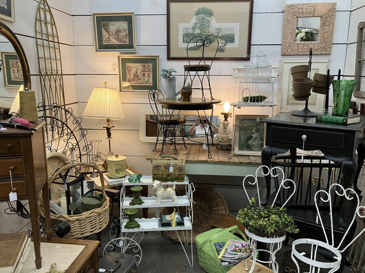 Fresh and Creative Spring Antique Booth Display Ideas - Lost & Found Decor